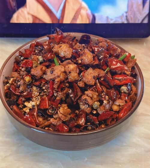 重庆辣子鸡怎么做_正宗辣子鸡视频教程-第3张图片-山城妙识 重庆辣子鸡怎么做_正宗辣子鸡视频教程-第3张图片-山城妙识