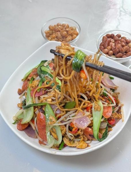 怎样炒炒面好吃又简单_家常炒面怎么做-第3张图片-山城妙识