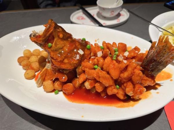 松鼠桂鱼怎么炸才好看_松鼠桂鱼炸制技巧-第2张图片-山城妙识 松鼠桂鱼怎么炸才好看_松鼠桂鱼炸制技巧-第2张图片-山城妙识