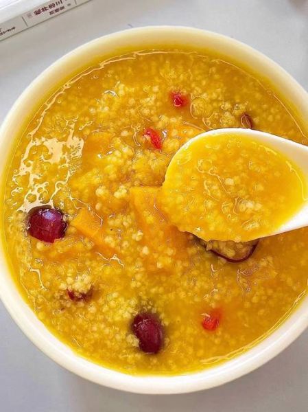 南瓜小米粥怎么煮_南瓜小米粥的做法步骤-第2张图片-山城妙识