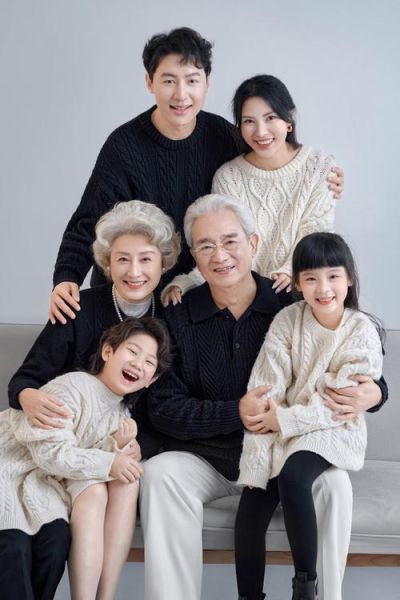 全家福照片怎么拍_全家福拍照技巧-第1张图片-山城妙识 全家福照片怎么拍_全家福拍照技巧-第1张图片-山城妙识