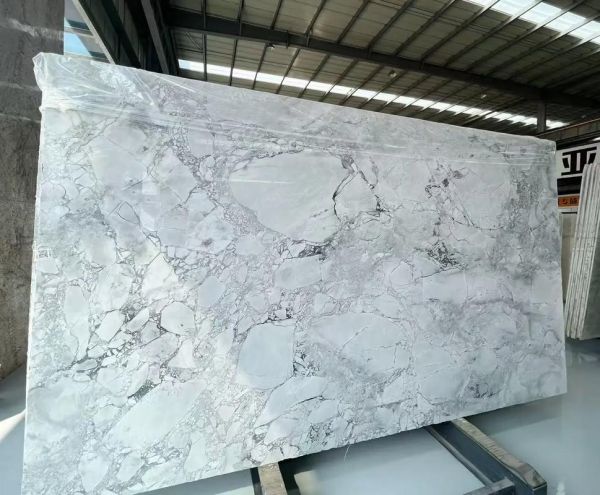 鱼肚灰大理石产地在哪里_鱼肚灰大理石价格贵吗-第1张图片-山城妙识