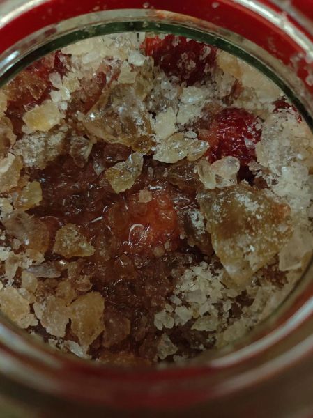 草莓酒不放白酒怎么做_家庭自酿零添加教程-第3张图片-山城妙识 草莓酒不放白酒怎么做_家庭自酿零添加教程-第3张图片-山城妙识