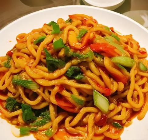 炒拉条怎么做才好吃_家常炒拉条做法窍门-第3张图片-山城妙识