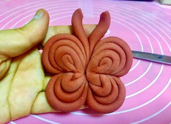 蝴蝶馒头一线天哪个爽_区别在哪-第2张图片-山城妙识