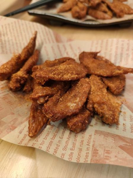 炸鸡翅尖怎么做才酥脆_炸鸡翅尖需要腌制多久-第2张图片-山城妙识 炸鸡翅尖怎么做才酥脆_炸鸡翅尖需要腌制多久-第2张图片-山城妙识