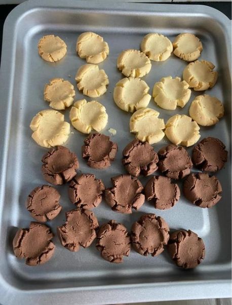 玛格丽特饼干烤箱温度_玛格丽特饼干为什么开裂-第1张图片-山城妙识 玛格丽特饼干烤箱温度_玛格丽特饼干为什么开裂-第1张图片-山城妙识