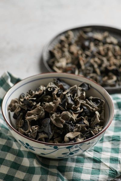 10克木耳有几朵_干木耳泡发率怎么算-第3张图片-山城妙识 10克木耳有几朵_干木耳泡发率怎么算-第3张图片-山城妙识