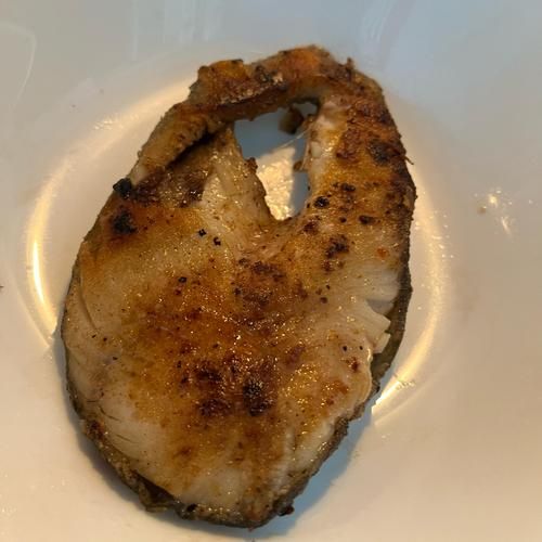 煎鳕鱼怎么不粘锅_煎鳕鱼怎么做才好吃-第3张图片-山城妙识