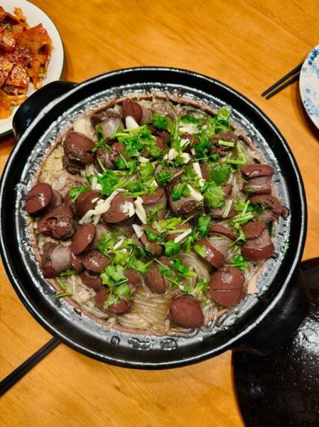 东北杀猪菜怎么做_东北杀猪菜纪录片哪里看-第2张图片-山城妙识