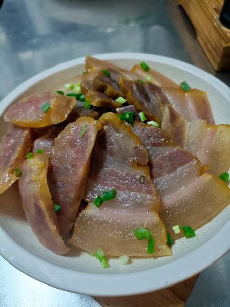 腊味合蒸的做法_腊味合蒸用什么腊味最好-第3张图片-山城妙识 腊味合蒸的做法_腊味合蒸用什么腊味最好-第3张图片-山城妙识