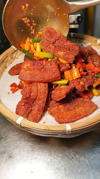 炸米粉肉怎么做_炸米粉肉的做法大全-第1张图片-山城妙识 炸米粉肉怎么做_炸米粉肉的做法大全-第1张图片-山城妙识