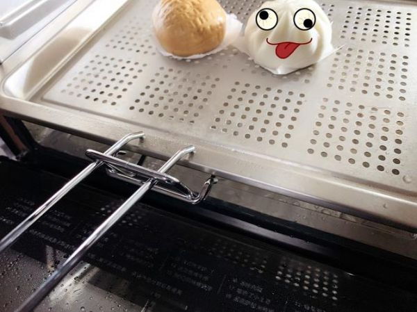 烤架下面需要放烤盘吗_烤箱使用技巧-第3张图片-山城妙识 烤架下面需要放烤盘吗_烤箱使用技巧-第3张图片-山城妙识