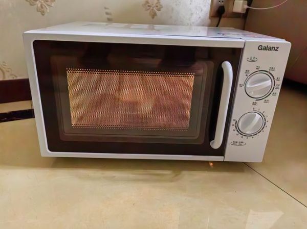 微波炉和烤箱的区别_哪个更实用-第3张图片-山城妙识 微波炉和烤箱的区别_哪个更实用-第3张图片-山城妙识