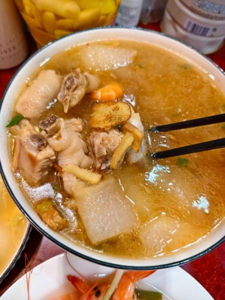 冬瓜鸡爪汤怎么煲_冬瓜鸡爪汤的做法大全-第1张图片-山城妙识