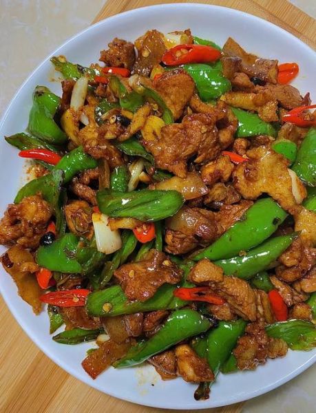 辣椒炒羊肉怎么做_辣椒炒羊肉的家常做法-第2张图片-山城妙识 辣椒炒羊肉怎么做_辣椒炒羊肉的家常做法-第2张图片-山城妙识