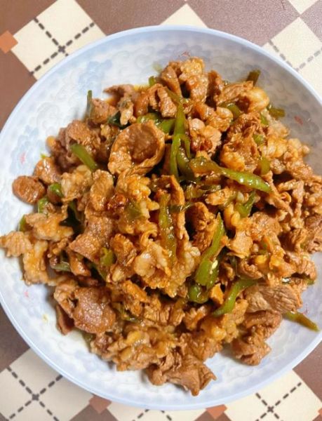 辣椒炒羊肉怎么做_辣椒炒羊肉的家常做法-第1张图片-山城妙识 辣椒炒羊肉怎么做_辣椒炒羊肉的家常做法-第1张图片-山城妙识