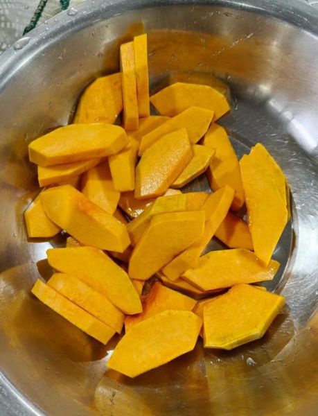 南瓜饼怎么做_南瓜饼制作方法视频-第1张图片-山城妙识