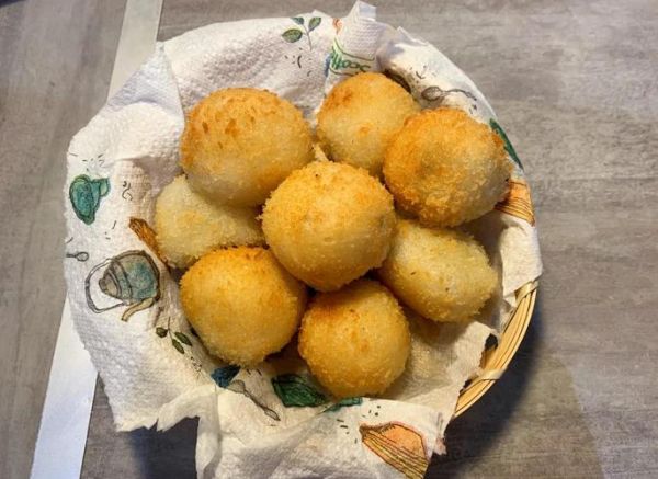 速冻汤圆怎么油炸_油炸汤圆会爆炸吗-第3张图片-山城妙识