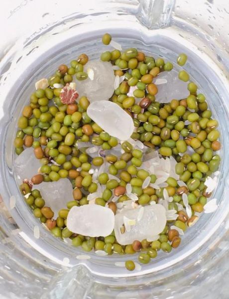 大米绿豆粥怎么熬的稠_绿豆粥浓稠秘诀-第1张图片-山城妙识