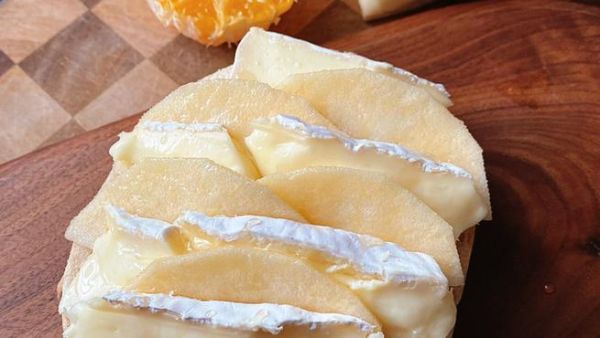 哪些人不适合吃奶酪_奶酪过敏症状有哪些-第1张图片-山城妙识 哪些人不适合吃奶酪_奶酪过敏症状有哪些-第1张图片-山城妙识