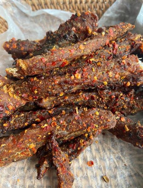 猪肉风干肉怎么做_家庭风干肉保存多久-第2张图片-山城妙识