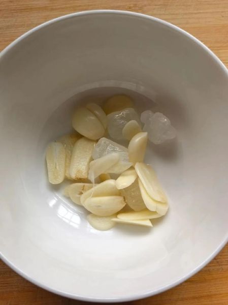 大蒜煮水对孩子的害处_孩子能喝大蒜水吗-第3张图片-山城妙识