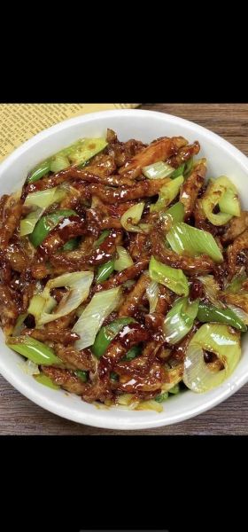 大葱炒肉片怎么做_大葱炒肉片用哪个部位肉-第3张图片-山城妙识 大葱炒肉片怎么做_大葱炒肉片用哪个部位肉-第3张图片-山城妙识