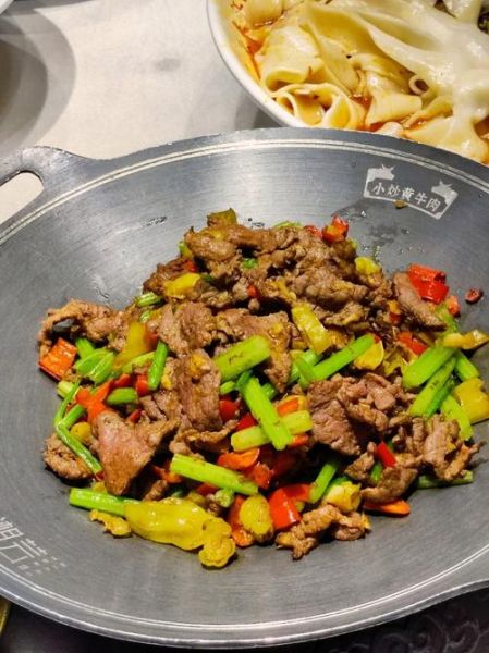 湘菜小炒黄牛肉怎么做_湘菜小炒肉用哪个部位最好-第3张图片-山城妙识