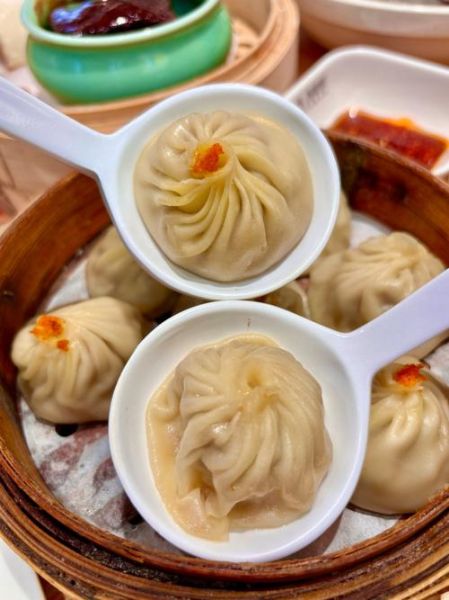 南京小笼包哪家最正宗_南京小笼包和蟹黄汤包区别-第1张图片-山城妙识