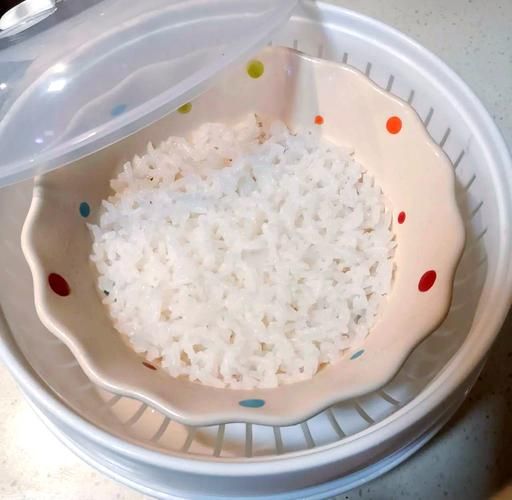 微波炉怎么煮饭_微波炉蒸米饭的正确方法-第2张图片-山城妙识 微波炉怎么煮饭_微波炉蒸米饭的正确方法-第2张图片-山城妙识