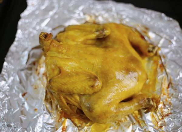 家庭烤箱烤鸡怎么做_烤箱烤鸡需要多长时间-第3张图片-山城妙识