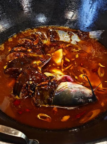 铁锅炖鱼的做法大全_铁锅炖鱼酱料配方-第1张图片-山城妙识 铁锅炖鱼的做法大全_铁锅炖鱼酱料配方-第1张图片-山城妙识