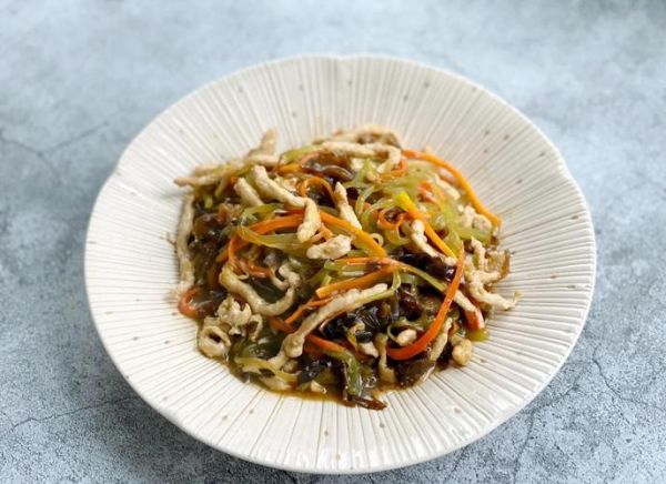 鱼香肉丝糖醋汁比例是多少_如何调出正宗川味-第3张图片-山城妙识 鱼香肉丝糖醋汁比例是多少_如何调出正宗川味-第3张图片-山城妙识