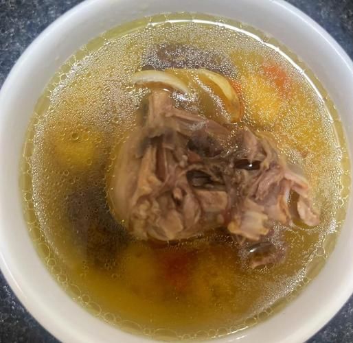 术后病人鸽子汤怎么炖_鸽子汤炖多久最营养-第3张图片-山城妙识 术后病人鸽子汤怎么炖_鸽子汤炖多久最营养-第3张图片-山城妙识