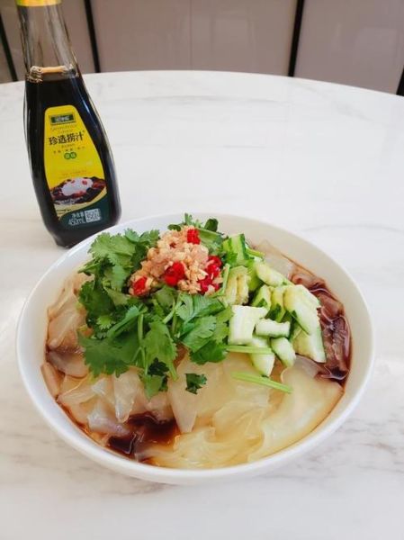 黄瓜粉皮凉菜怎么做_家常做法步骤详解-第3张图片-山城妙识