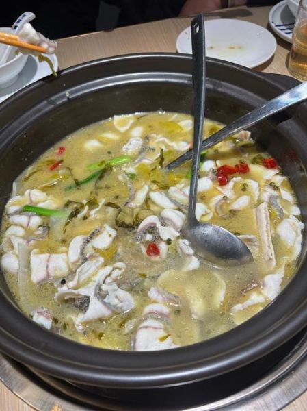 酸菜鱼火锅怎么做_酸菜鱼火锅的窍门-第3张图片-山城妙识