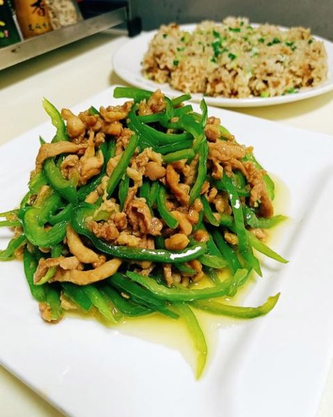 肉丝怎么炒才嫩_肉丝炒前怎么处理-第2张图片-山城妙识 肉丝怎么炒才嫩_肉丝炒前怎么处理-第2张图片-山城妙识