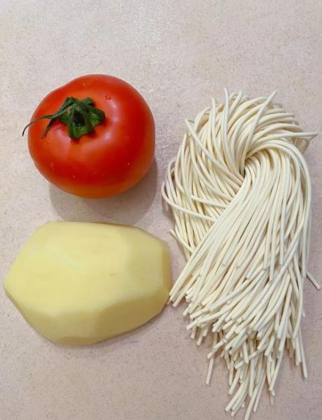 土豆蒸熟怎么和面_土豆蒸多久能揉面-第3张图片-山城妙识