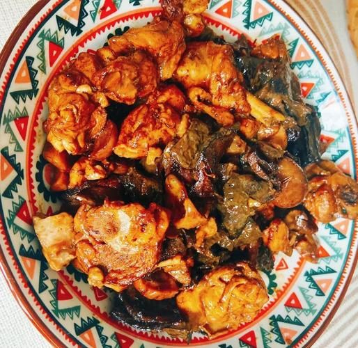 鲜松蘑怎么做好吃_鲜松蘑的家常做法窍门-第2张图片-山城妙识 鲜松蘑怎么做好吃_鲜松蘑的家常做法窍门-第2张图片-山城妙识