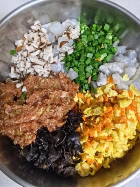 三鲜馅饺子是哪三鲜_木耳算不算-第1张图片-山城妙识 三鲜馅饺子是哪三鲜_木耳算不算-第1张图片-山城妙识