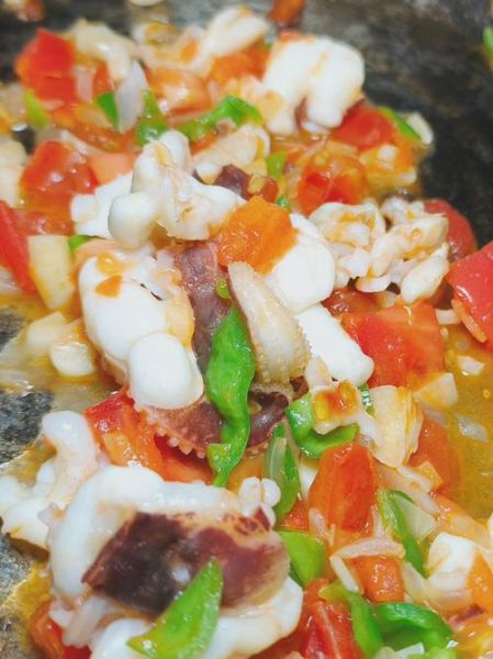 炒乌贼怎么炒才嫩_炒乌贼的家常做法-第1张图片-山城妙识