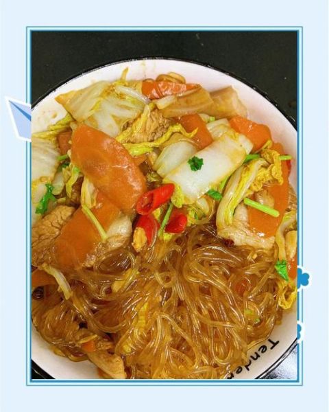 白菜炒粉丝怎么做_白菜炒粉丝热量高吗-第1张图片-山城妙识