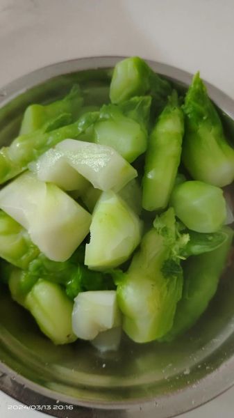 新鲜儿菜怎么做好吃_儿菜的家常做法-第1张图片-山城妙识