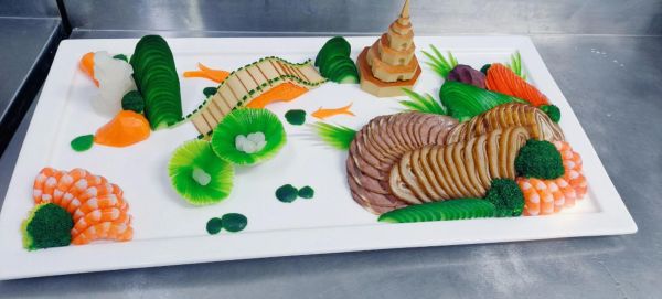 冷菜拼盘怎么摆盘好看_冷菜拼盘视频教程-第2张图片-山城妙识 冷菜拼盘怎么摆盘好看_冷菜拼盘视频教程-第2张图片-山城妙识