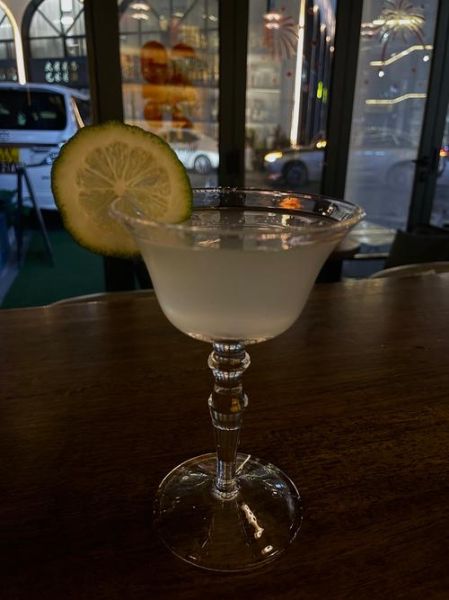 玛格丽特鸡尾酒怎么喝_玛格丽特鸡尾酒口感特点-第1张图片-山城妙识 玛格丽特鸡尾酒怎么喝_玛格丽特鸡尾酒口感特点-第1张图片-山城妙识