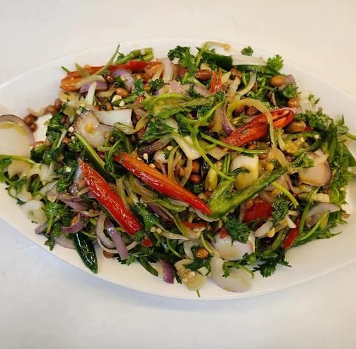 老虎菜要不要放大酱_老虎菜放大酱好吃吗-第2张图片-山城妙识