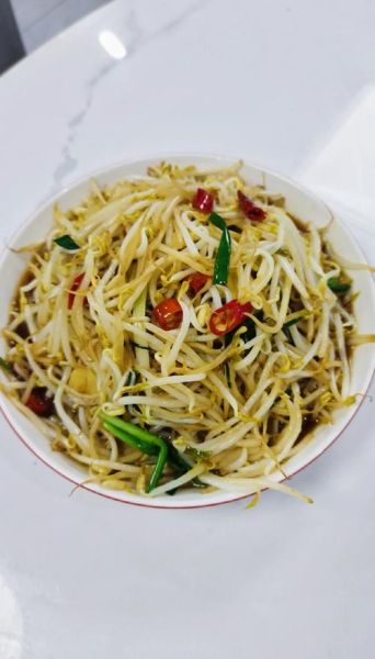 绿豆芽和什么一起炒好吃_家常搭配推荐-第1张图片-山城妙识