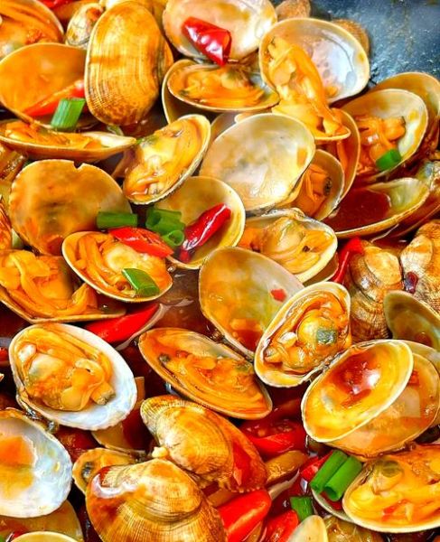 水煮蚬子怎么煮不腥_水煮蚬子需要焯水吗-第1张图片-山城妙识