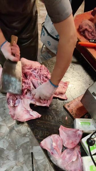 猪头怎么处理_猪头去毛技巧-第1张图片-山城妙识 猪头怎么处理_猪头去毛技巧-第1张图片-山城妙识